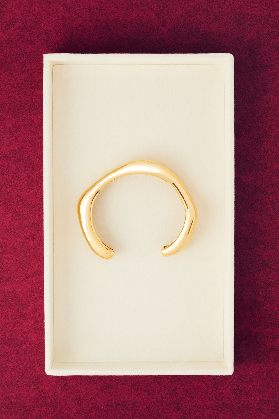 Aiori | Modern clip-on earrings